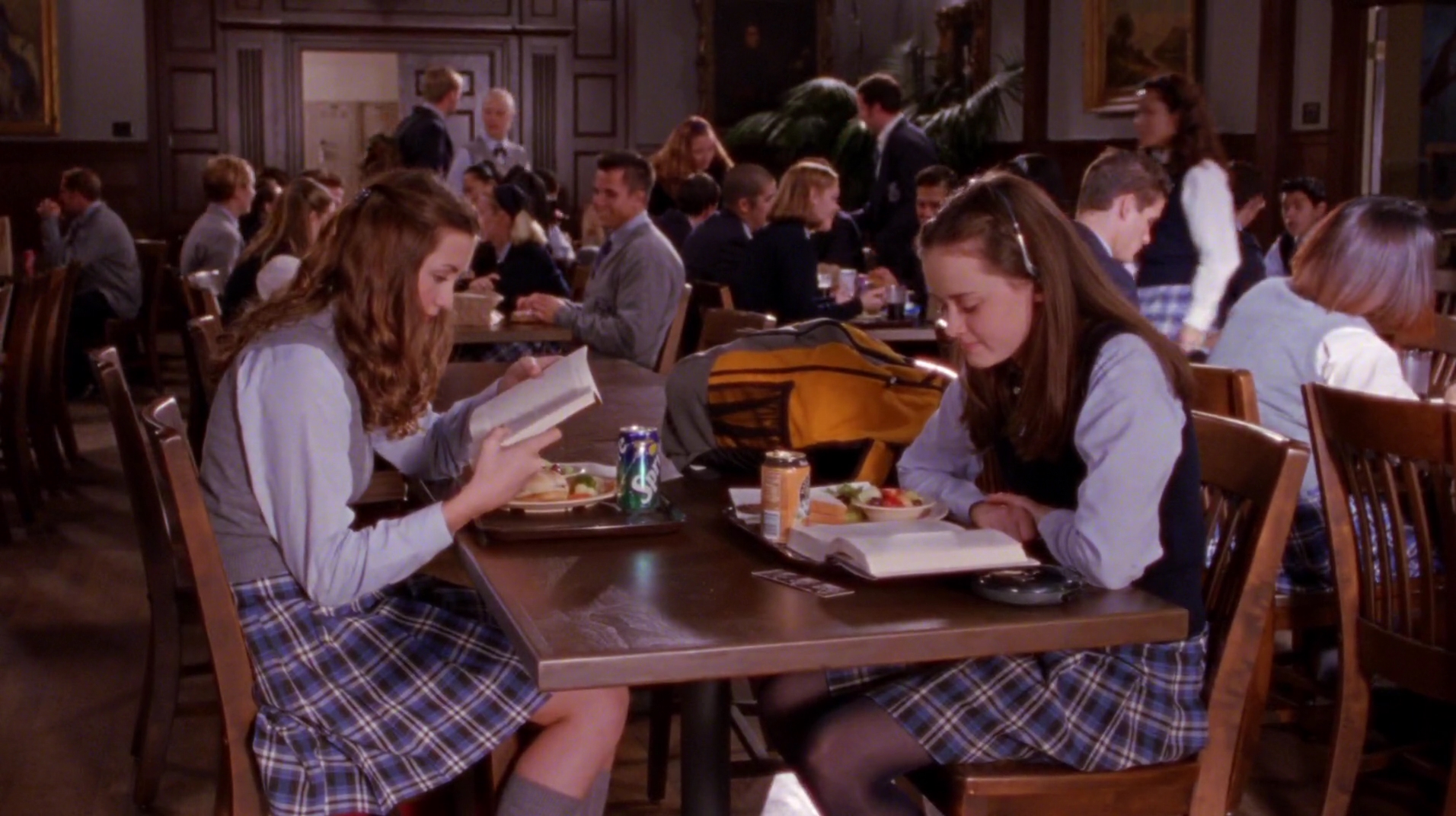 Rory at Lunchtime – The Annotated Gilmore Girls