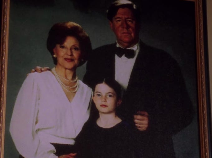 “What portrait?” – The Annotated Gilmore Girls