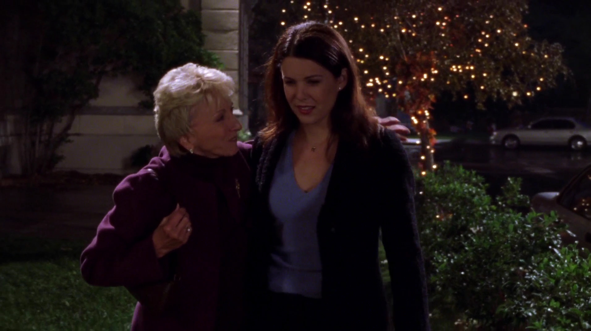 Mia is Ready to Sell – The Annotated Gilmore Girls