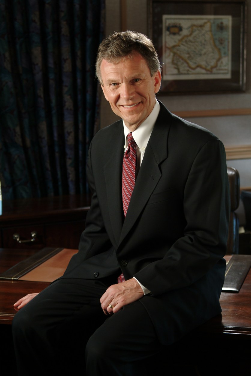 Tom Daschle – The Annotated Gilmore Girls