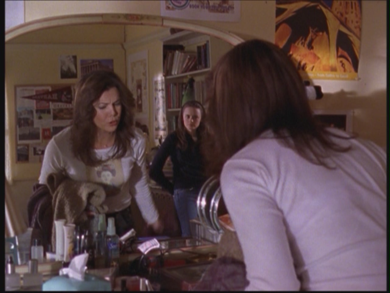 Rory Takes Off Her Bracelet – The Annotated Gilmore Girls